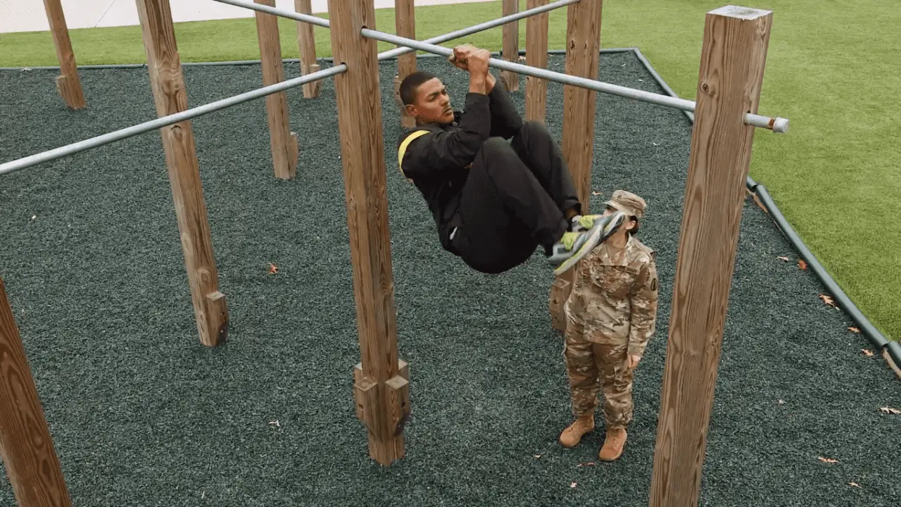Leg Tuck (LTK) | USArmyBasic